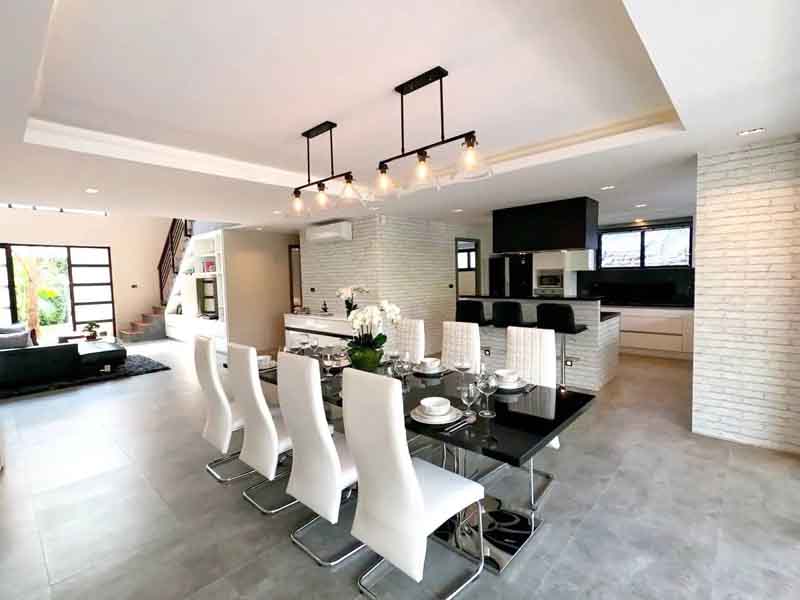 Live a refined lifestyle with a modern European kitchen at 999 ...